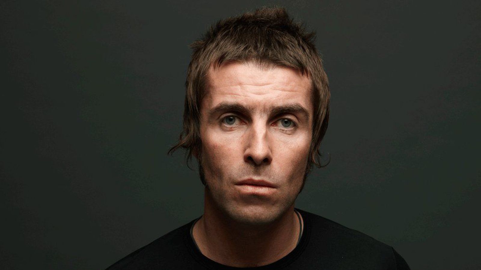 Liam Gallagher óþekkjanlegur úti á götu í London - Vísir