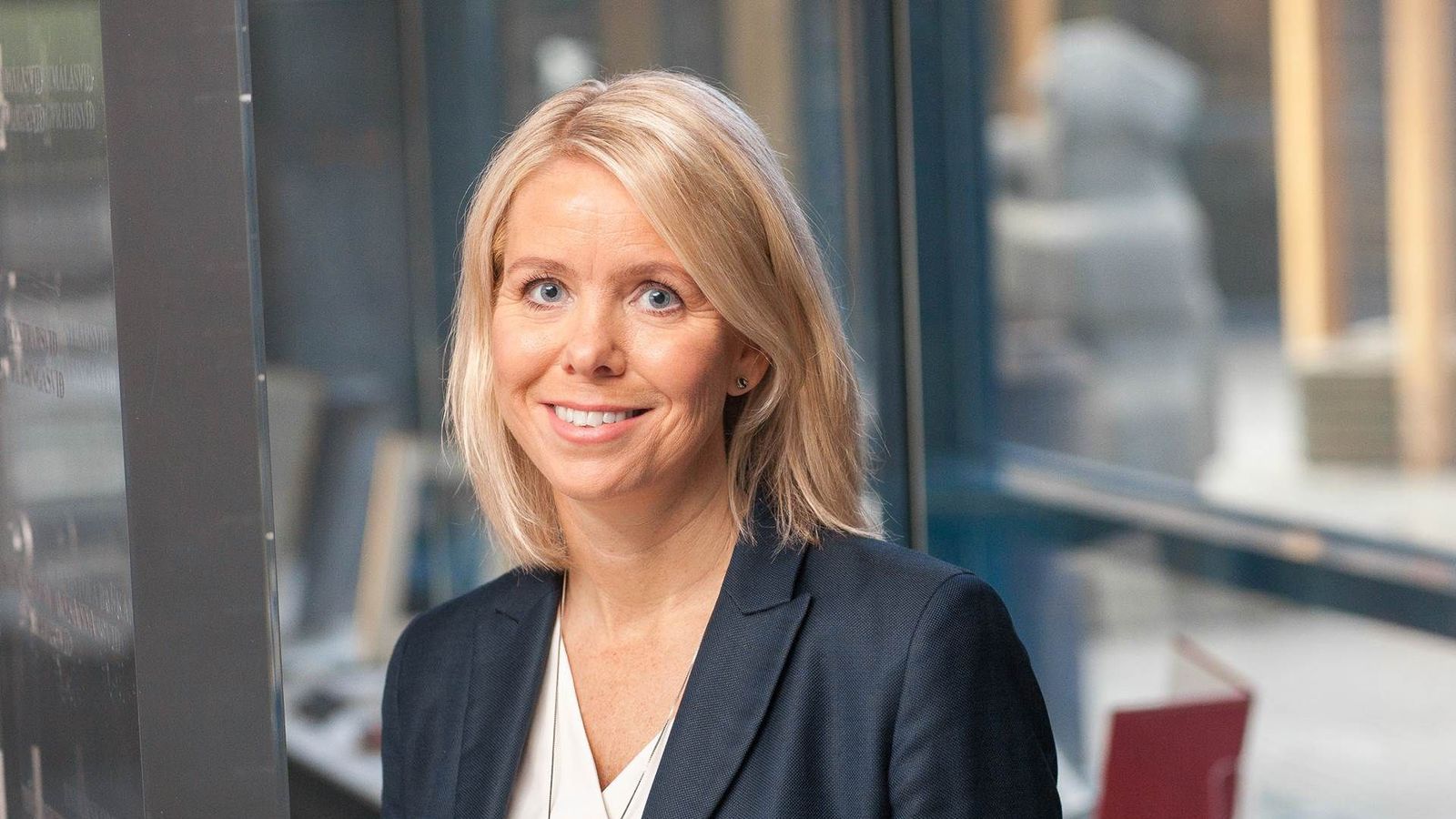 Fjár­mála­ráð­herra til­nefnir Björk sem vara­seðla­banka­stjóra fjár ...