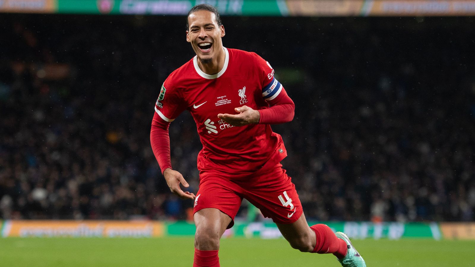 Van Dijk vill hjálpa til við að skrifa næsta kafla Liver­pool - Vísir