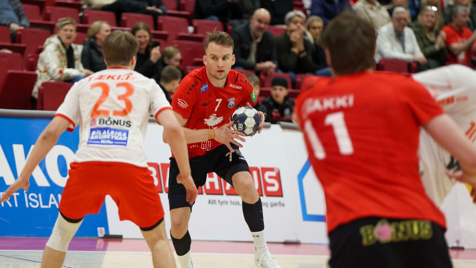 „Við erum að hafa ógeðslega gaman að því að spila handbolta“ - Vísir