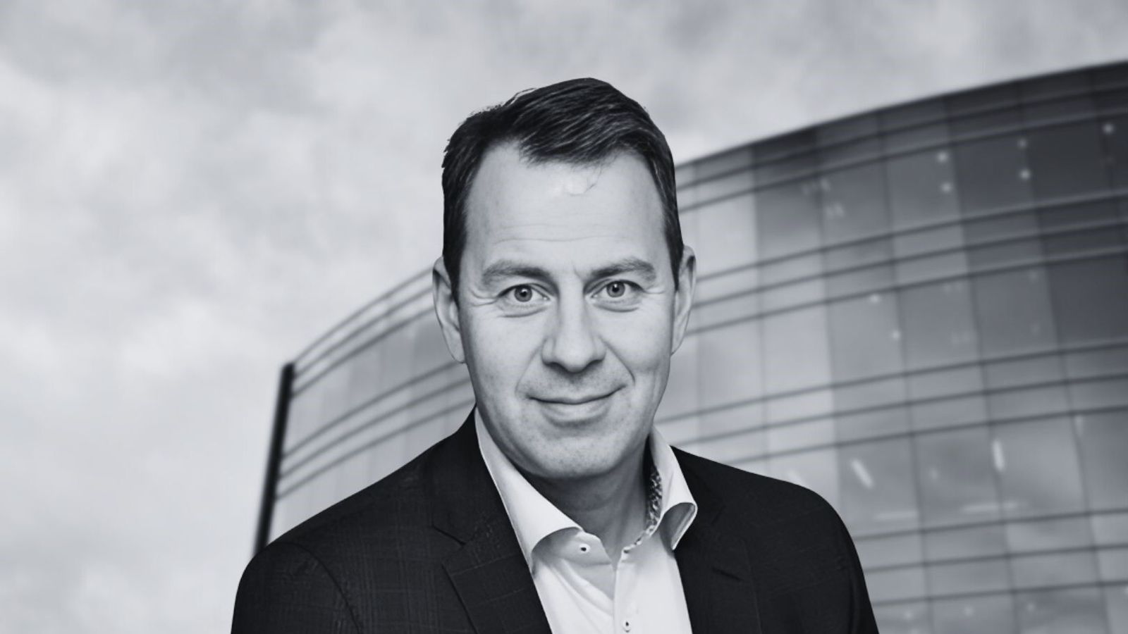 Ó­lík­legt að stór­ir hlut­haf­ar sam­þykk­i yf­ir­tök­u­til­boð í Eik ...