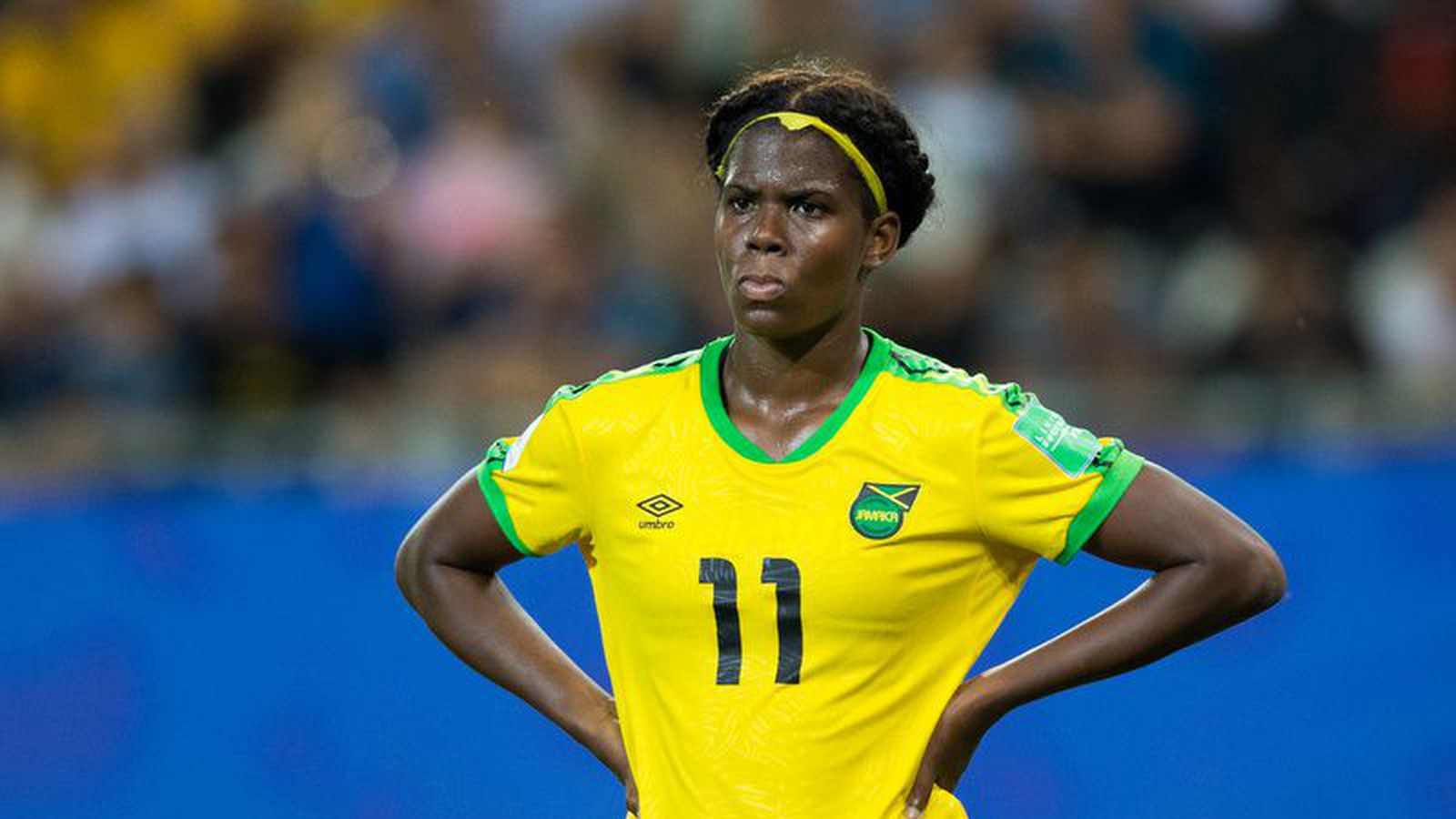 Fótboltastelpurnar farnar í verkfall af því að þær fá ekki borgað - Vísir