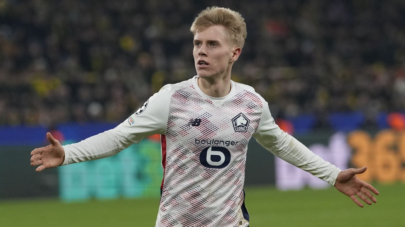 Há­kon Arnar og fé­lagar með góðan sigur fyrir leikinn mikil­væga gegn ...