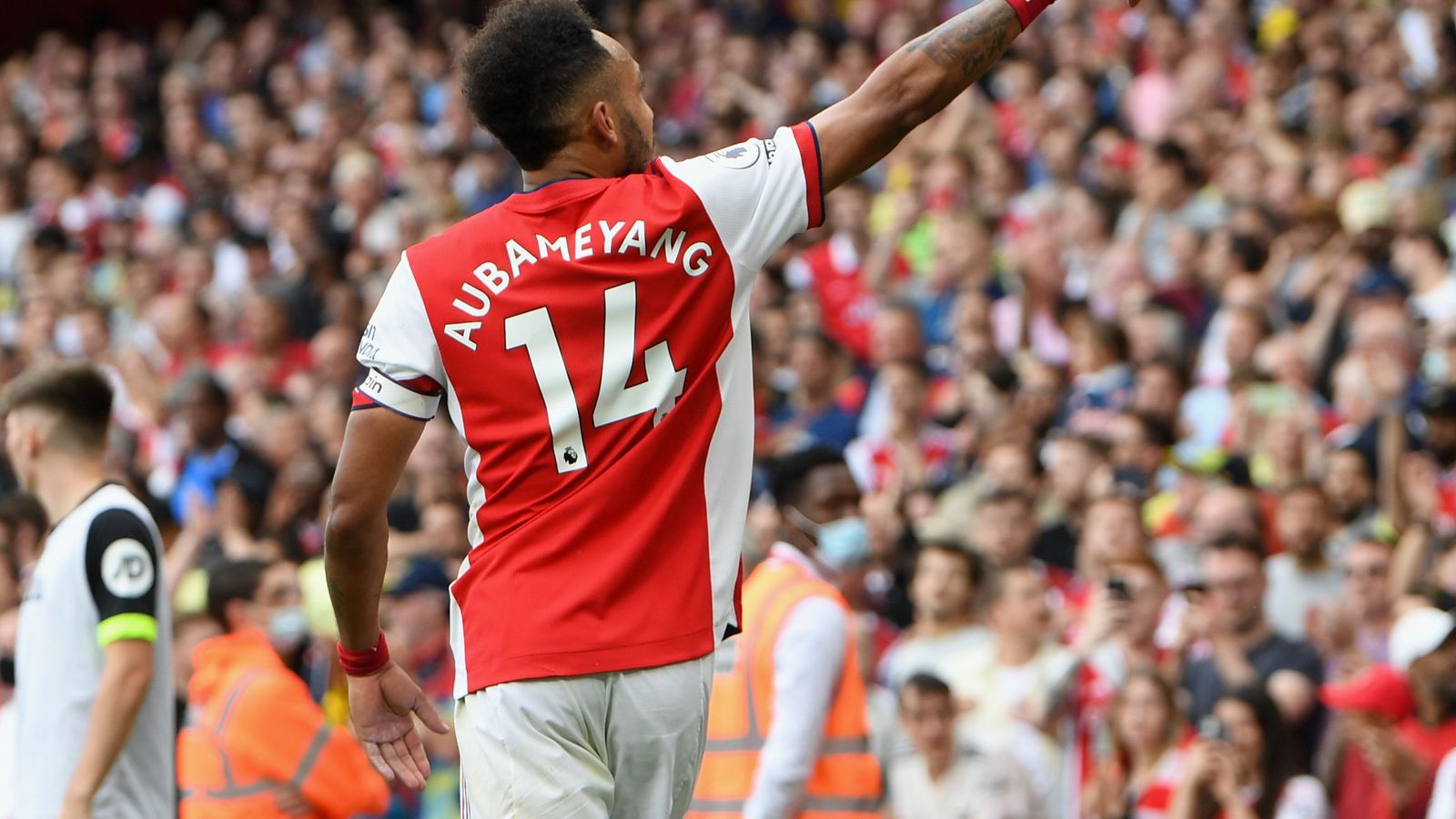 Auba­mey­ang aftur í aga­banni - Vísir