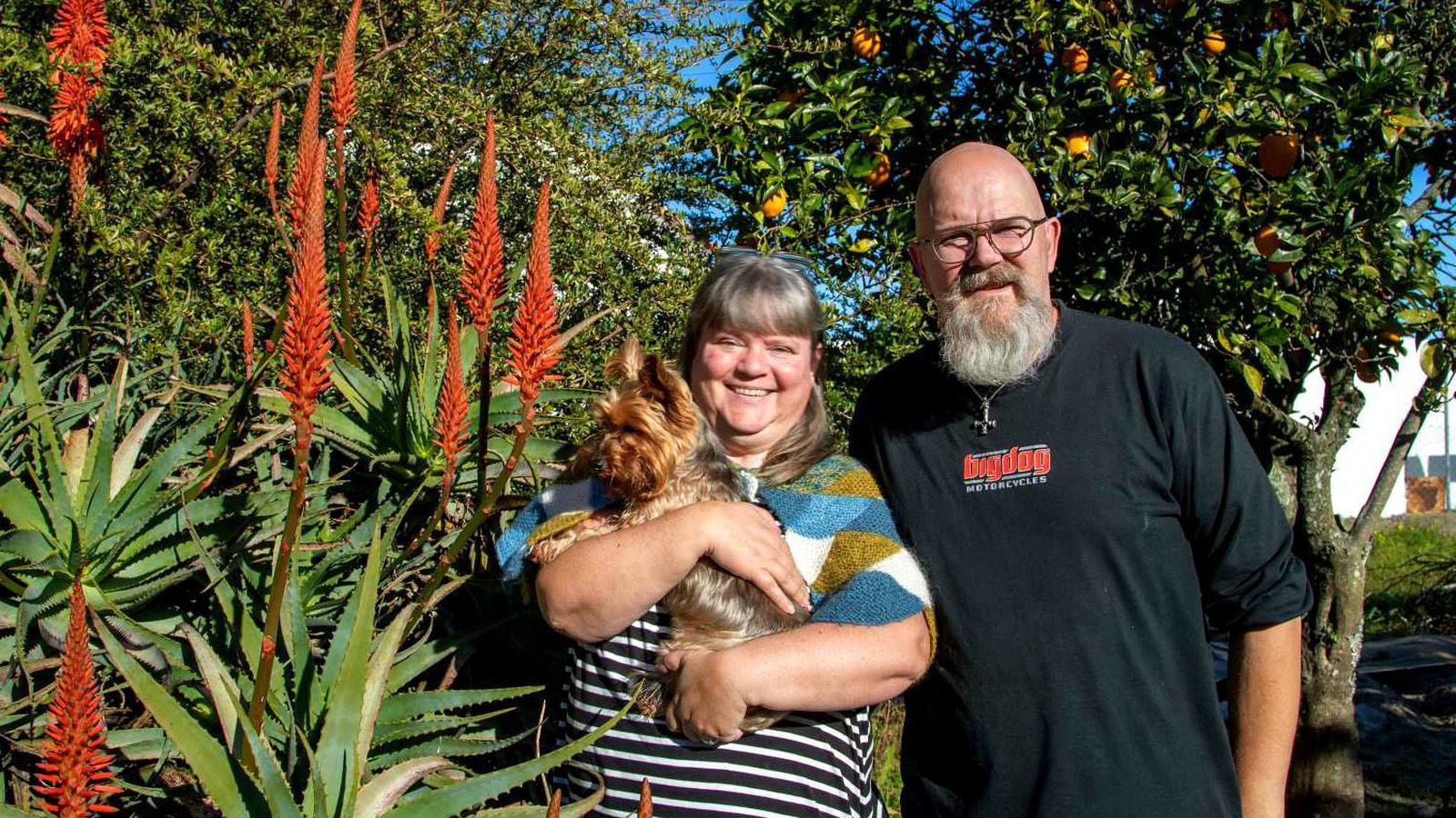 Fengu nóg af Ís­landi, seldu allt og héldu í ó­vissu­ferð - Vísir