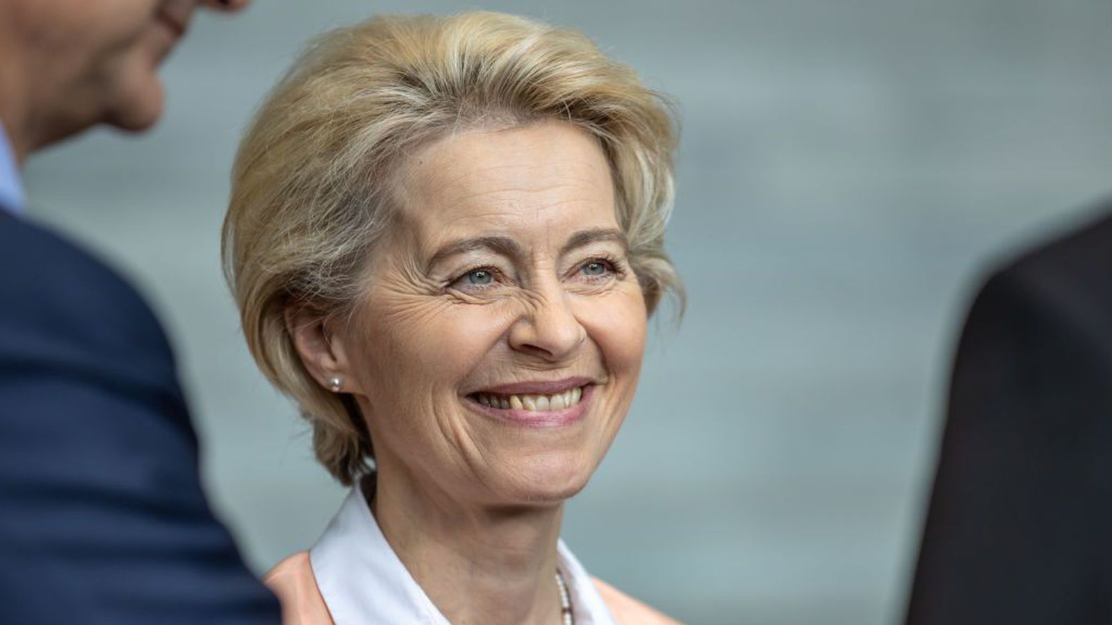 Svör von der Leyen gefa til kynna að mis­skilningur hafi verið á ferð ...