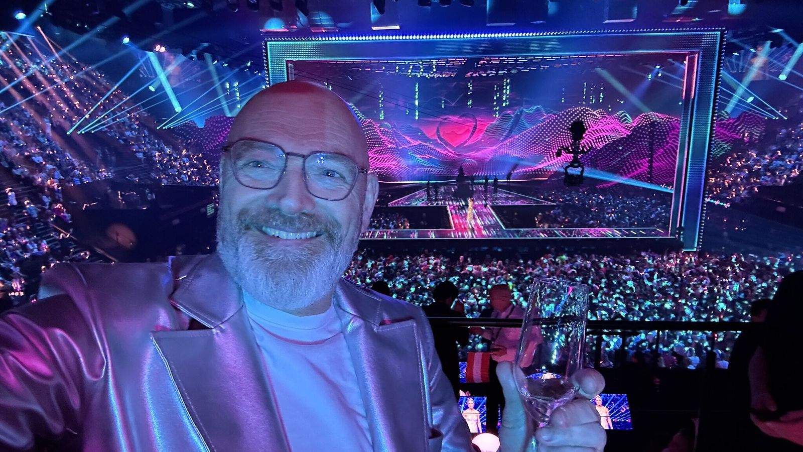 Felix kveður Euro­vision - Vísir