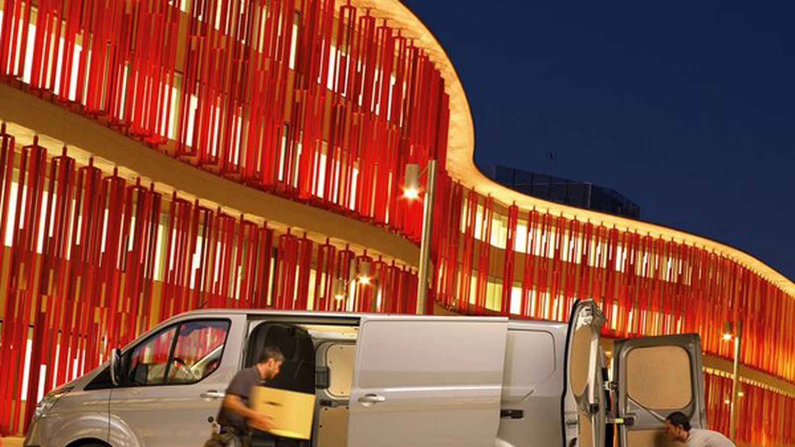 Sendibíll ársins - Ford Transit Custom - Vísir