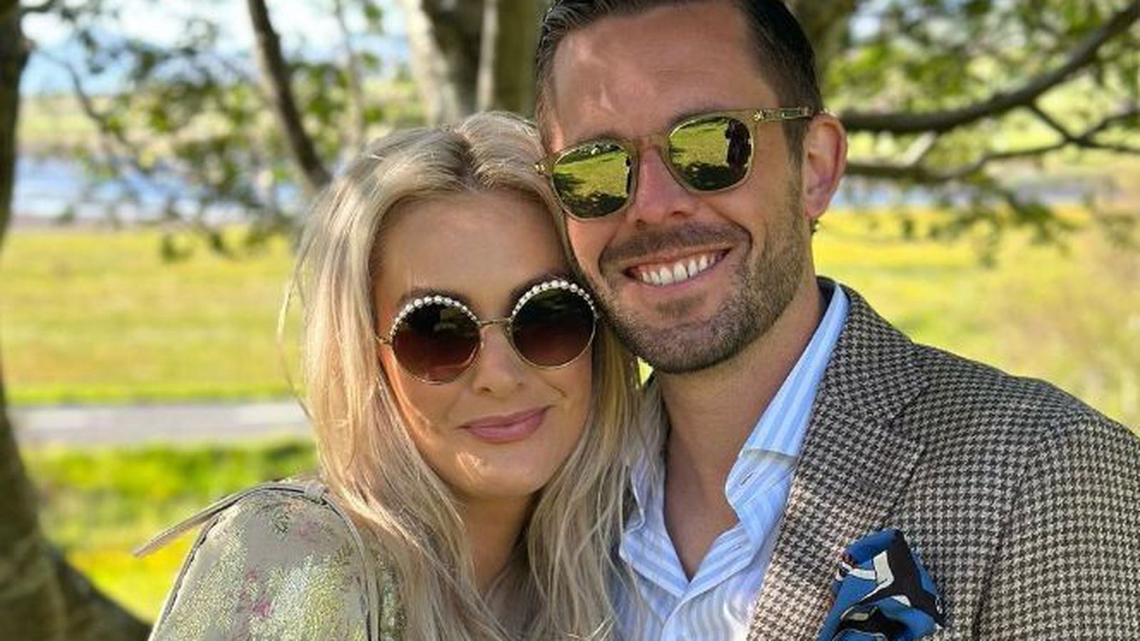 Gylfi Sig og Alexandra til­kynna kynið - Vísir