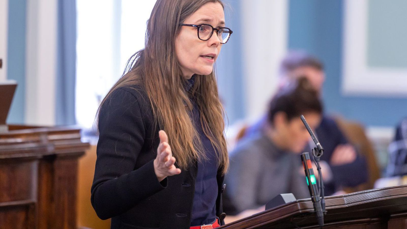 „Tíma­bundin“ skattahækkun fylgir varnargarðafrumvarpi - Vísir