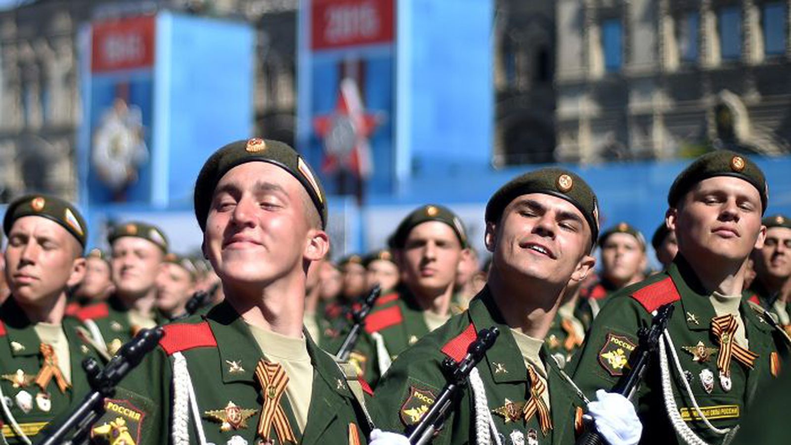 Engin samstaða um stríðsloka­at­hafnir - Vísir