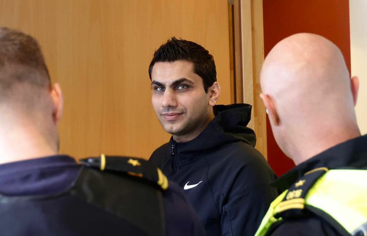 „Ef þið haldið mér á­fram í fangelsi þá verður vanda­mál“ - Vísir