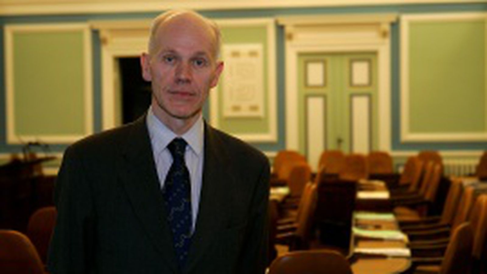 Helgi skrifstofustjóri Alþingis - Vísir