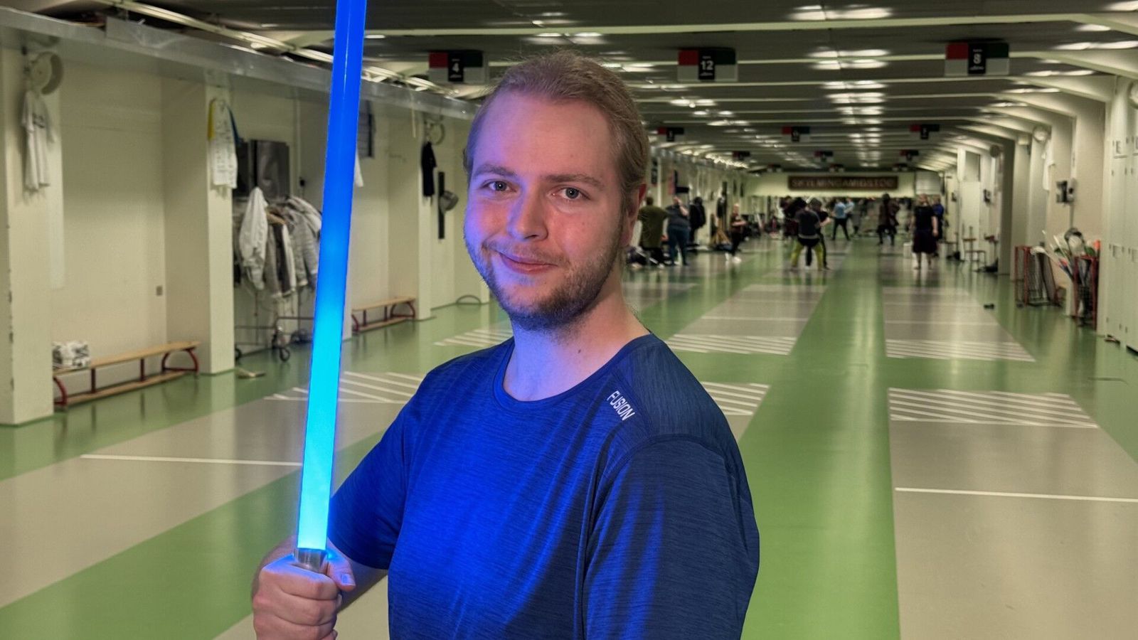 Enginn dæmir neinn á viku­legum geisla­sverðaæfingum - Vísir