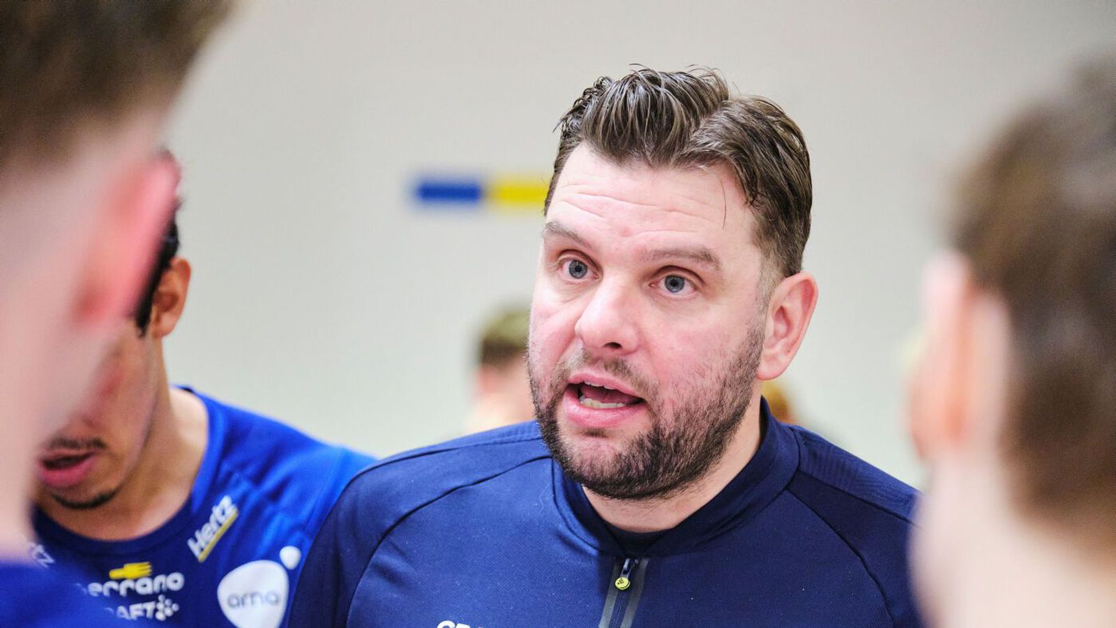 Róbert að­stoðar Ágúst á Hlíðar­enda - Vísir