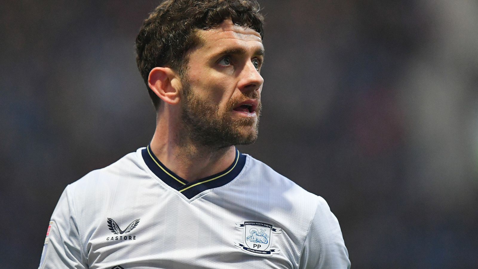 Sjáðu ó­trú­legt sigur­mark Stefáns Teits og fé­laga gegn Liverpool - Vísir