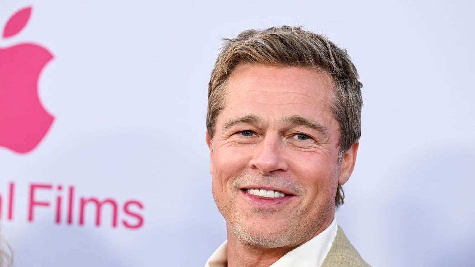Greiddi aðila sem þóttist vera Brad Pitt tugi milljóna - Vísir