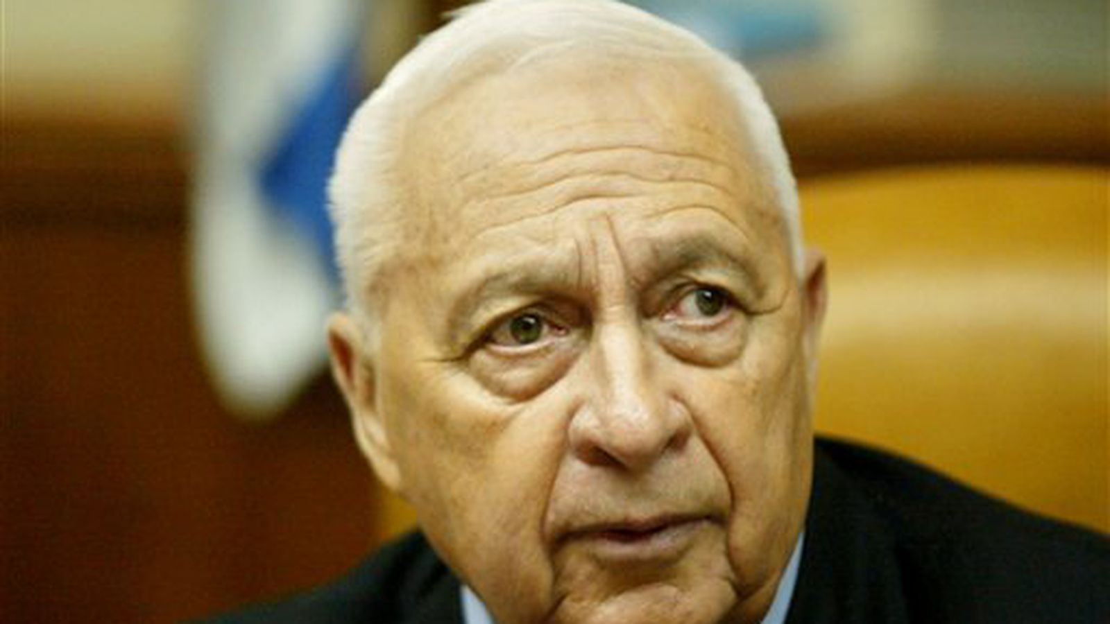 Sharon líklega heim af spítalanum á morgun - Vísir