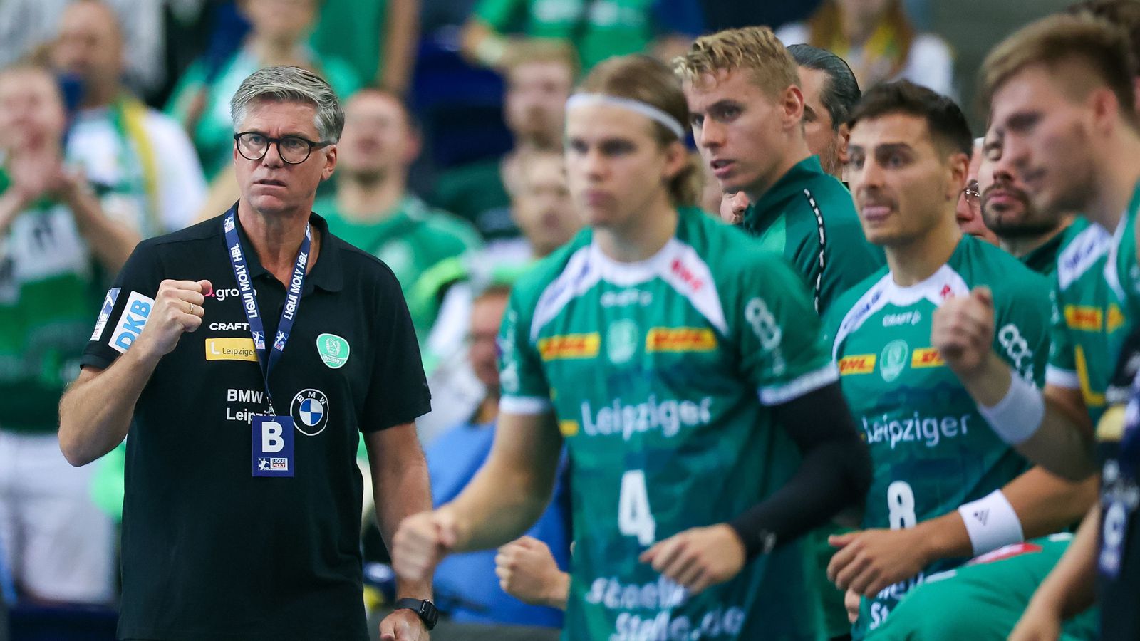 „Hann er bara þjálfarinn minn í höllinni og pabbi minn heima“ - Vísir