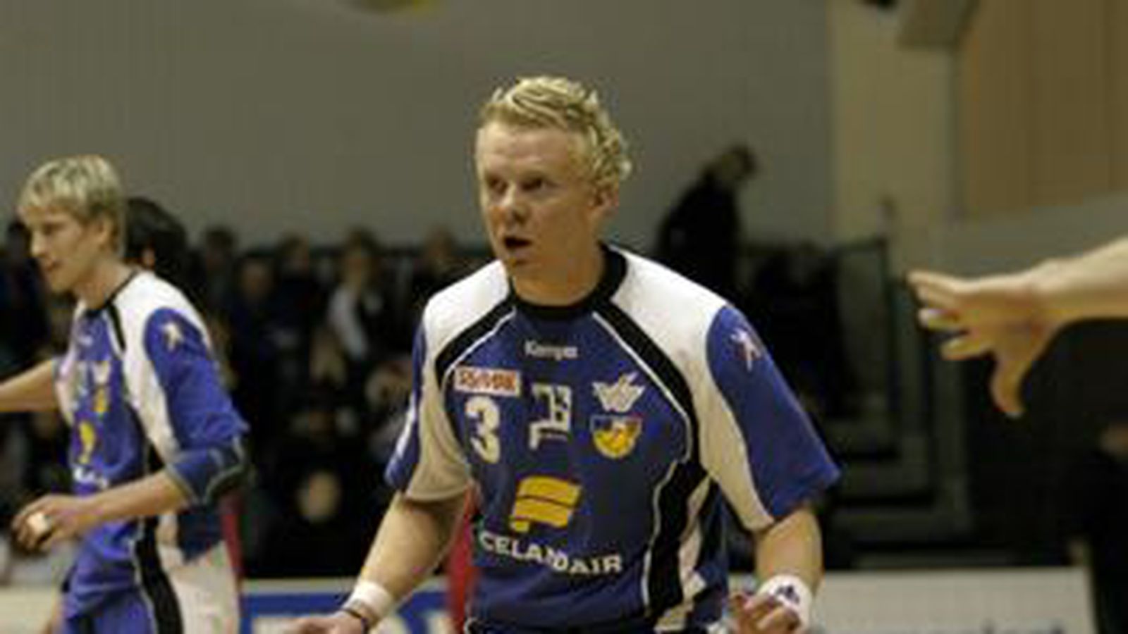 Logi með tvö í sigurleik - Vísir