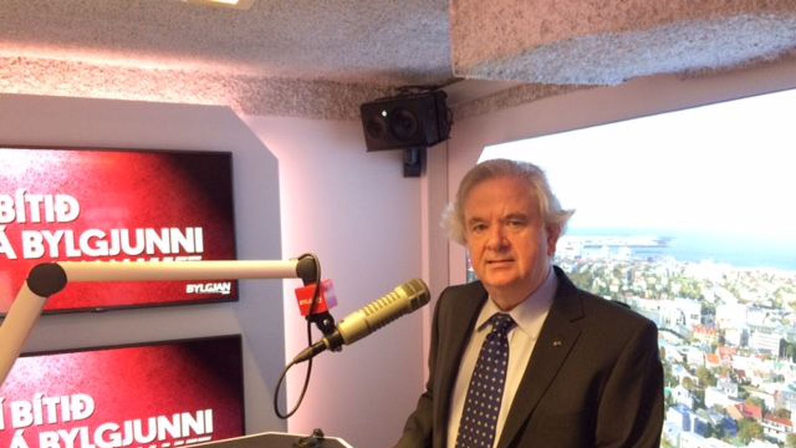 Davíð Oddsson: Hrunið okkur öllum að kenna - Vísir