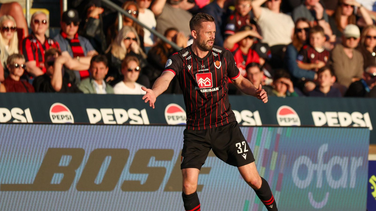 Upp­gjörið: Víkingur - Fram 2-1 | Gylfi tryggði sigur sem styrkir stöðuna - Vísir