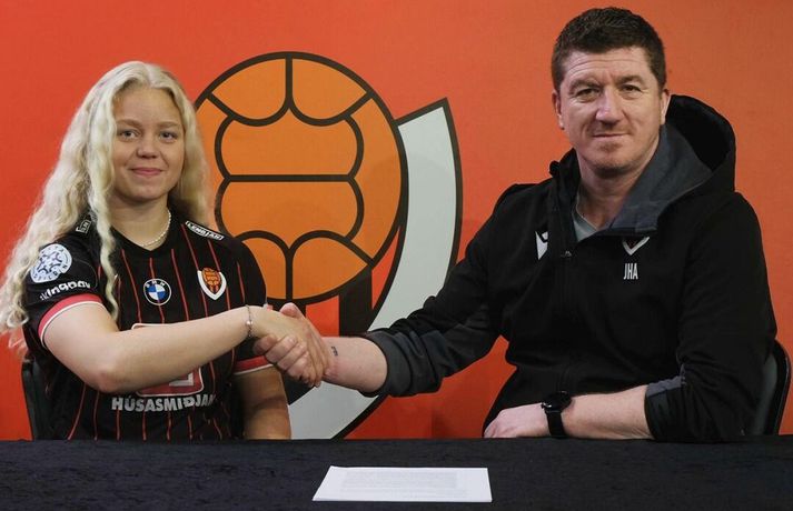 Ís­fold Marý til liðs við Víking - Vísir