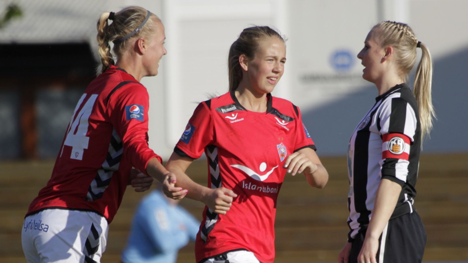 Elín Metta með fernu að meðaltali í leik - Vísir