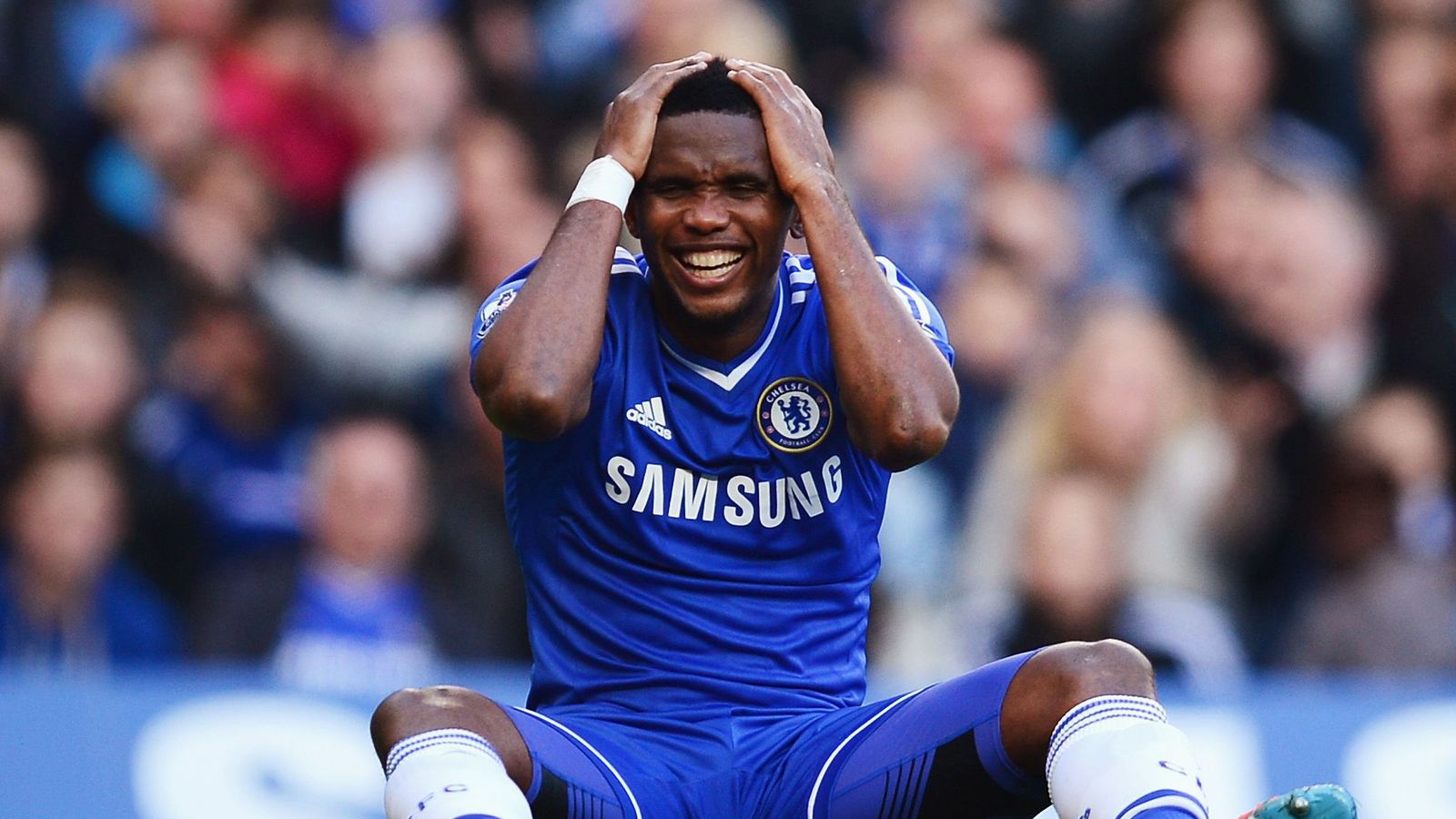 Rann­saka sér­stak­lega kaup Chelsea á Eto'o og Willi­an - Vísir