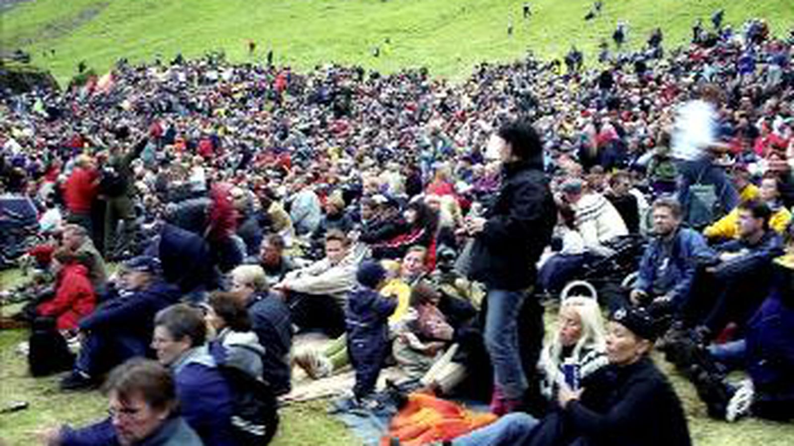 200 bíða eftir flugi - Vísir