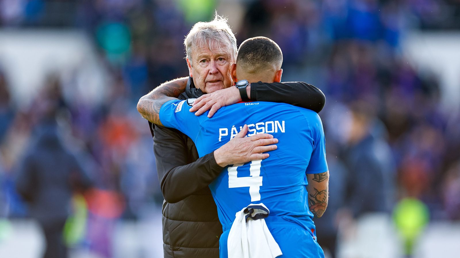 „Langaði að koma aftur til Evrópu eftir að fóstur­pabbi minn dó“ - Vísir