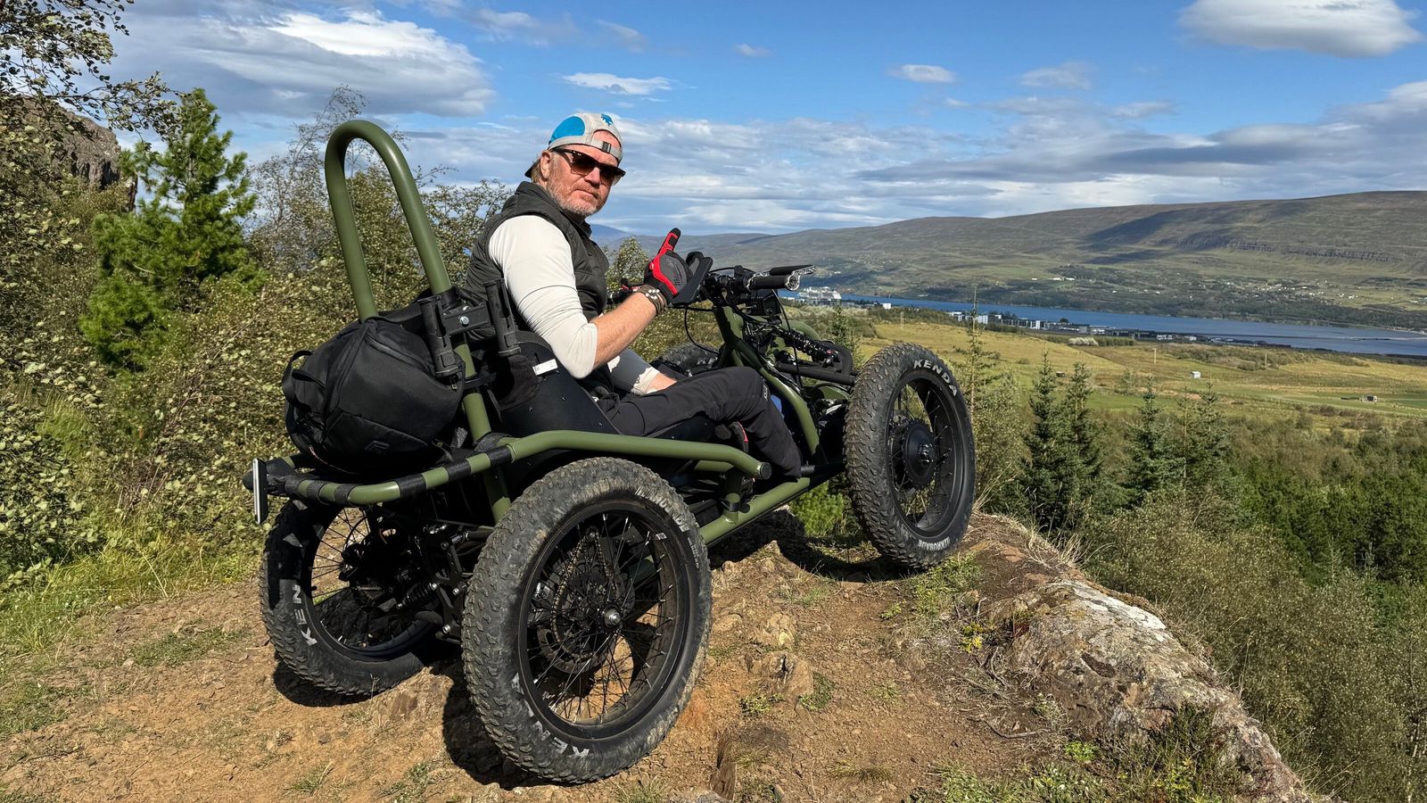 Aftur á fjöllum og í veiði á fjór­hjóli fyrir fólk með skerta hreyfi ...