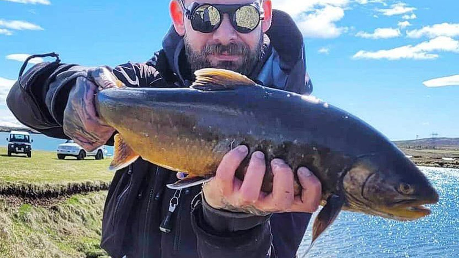 Flottar bleikjur í Efri Brú í Úlfljótsvatni - Vísir