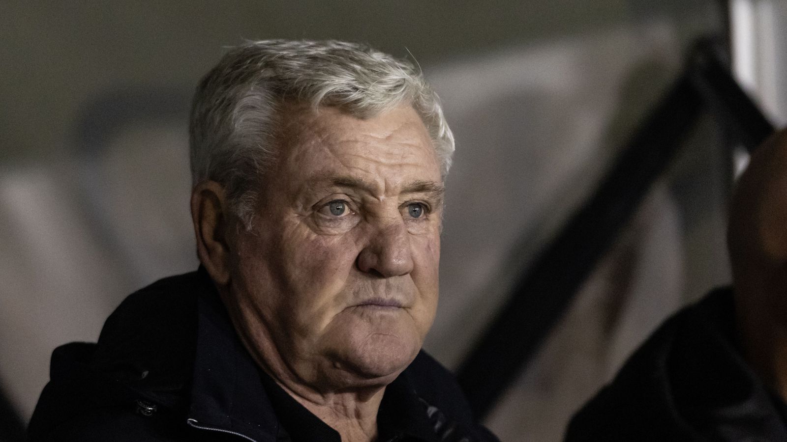 Hand­tekin vegna and­láts barna­barns Steve Bruce - Vísir
