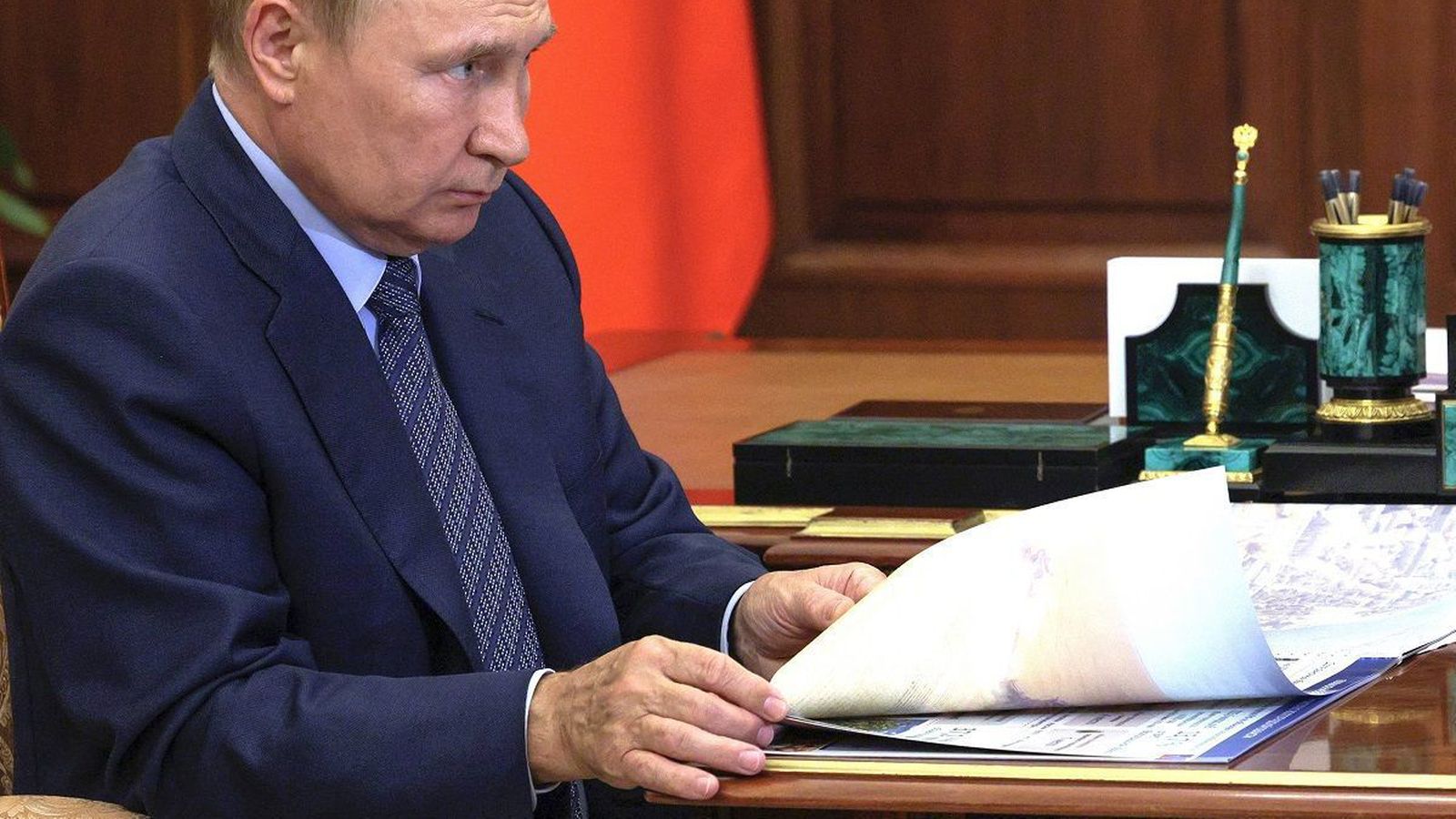 Ætlar að innlima héruðin á morgun - Vísir