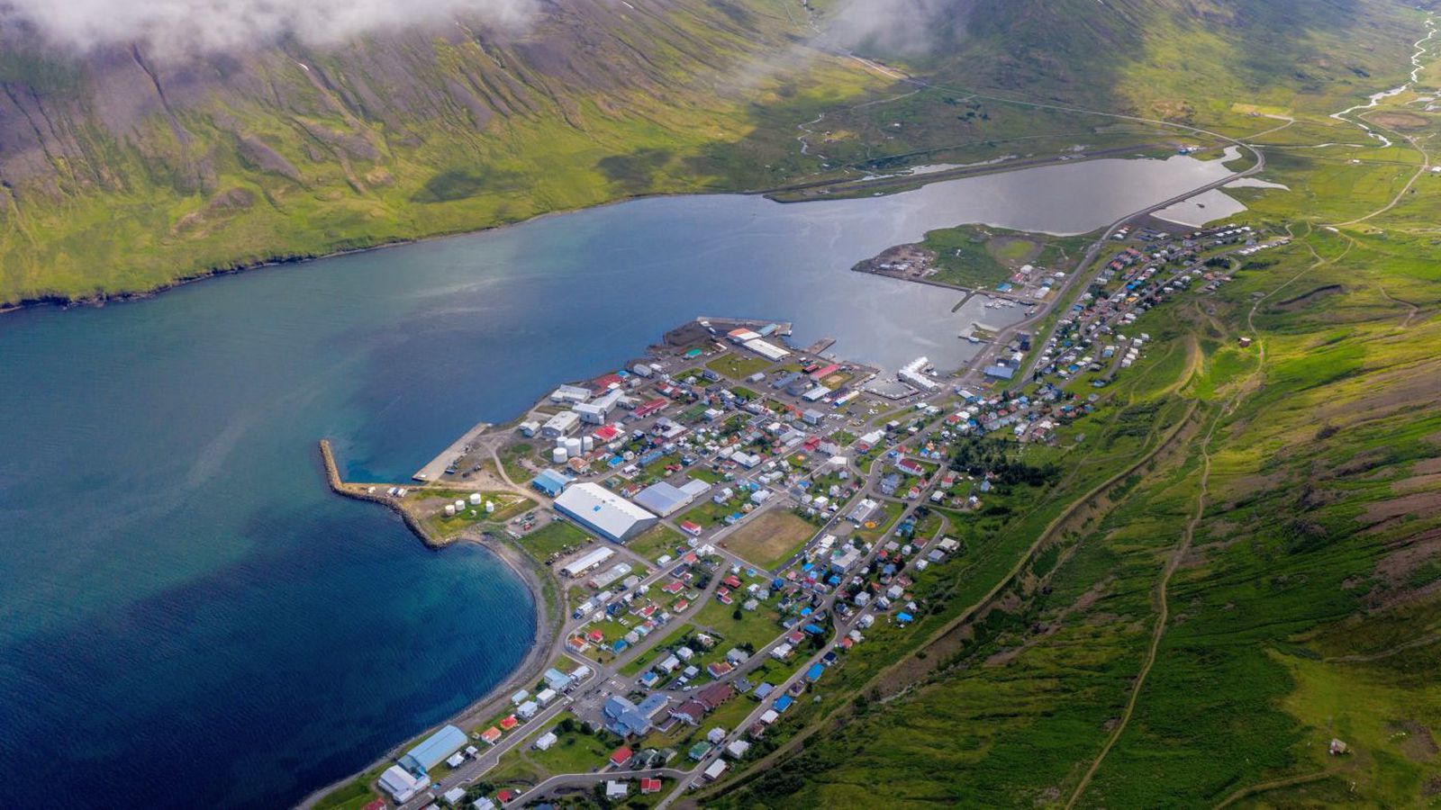 Al­manna­varnir funda með Veður­stofu: Gular við­varanir í gildi á ...