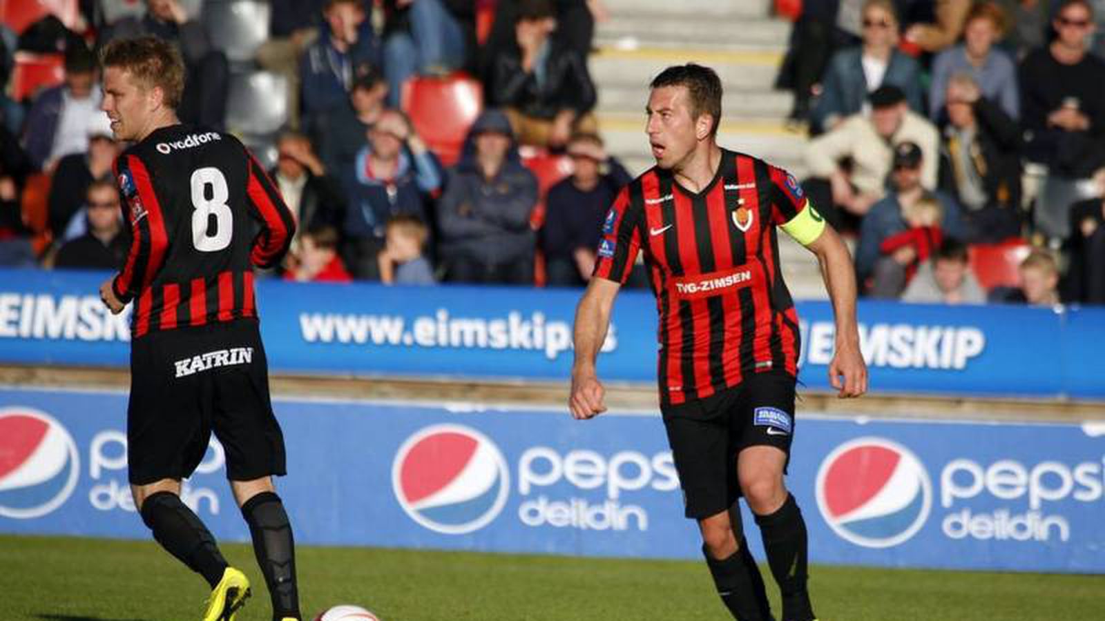 Umfjöllun, viðtöl og einkunnir: Keflavík - Víkingur 2-0 | Keflvíkingar ...