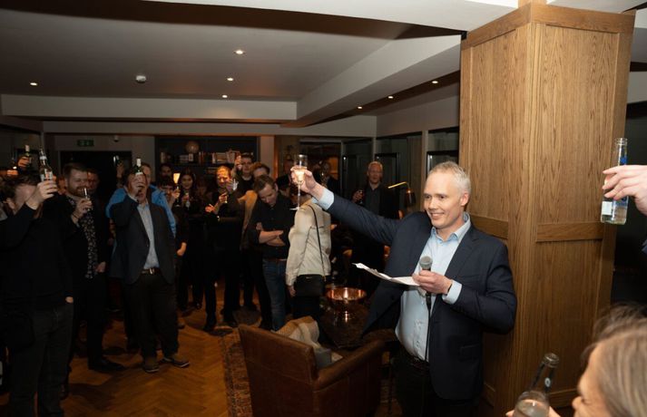 Fögnuðu árs­af­mælinu og stefna á hluta­fjár­aukningu - Vísir