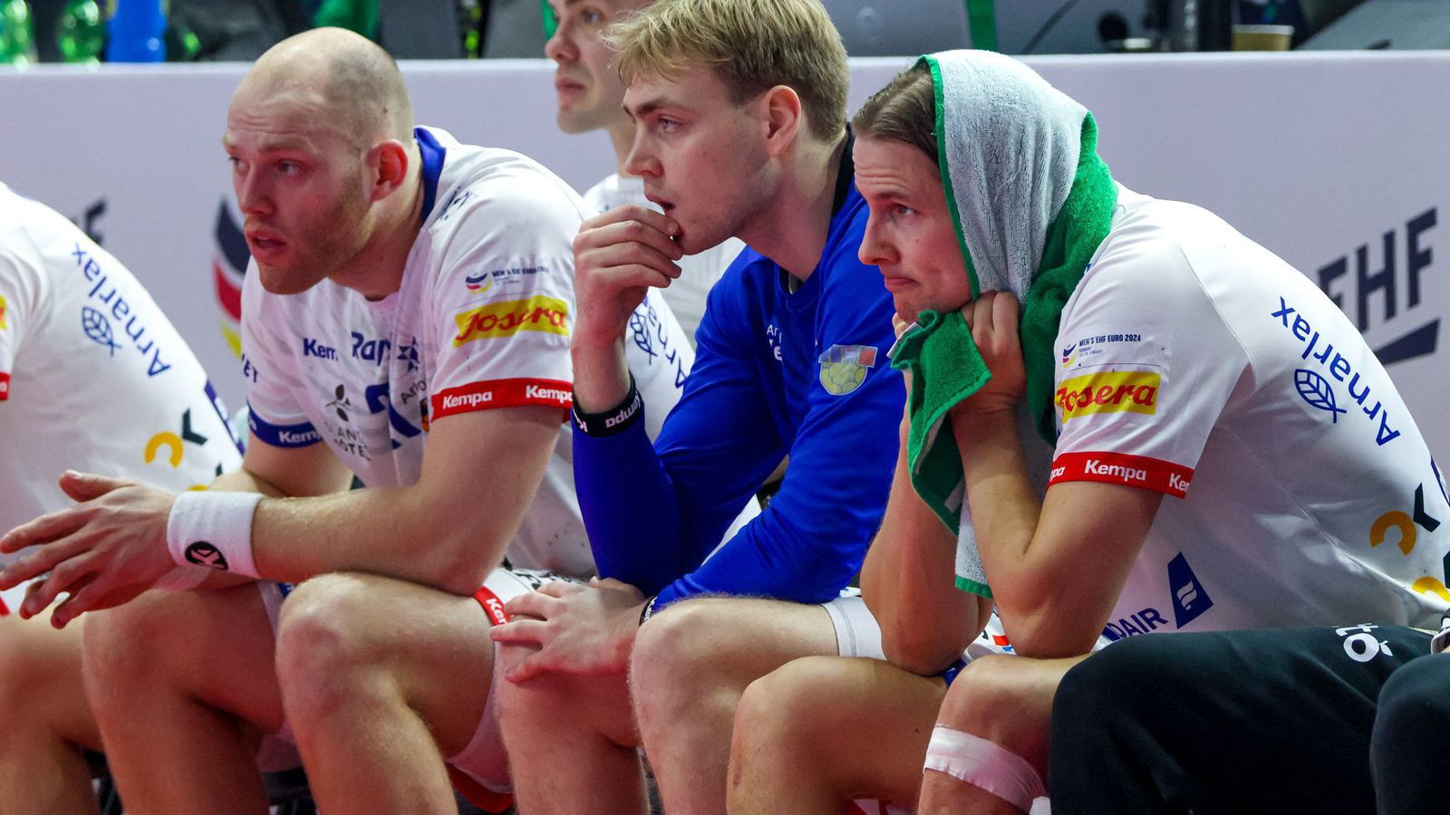 Ein­kunnir Strákanna okkar á móti Austur­ríki: Sig­valdi góður en ...