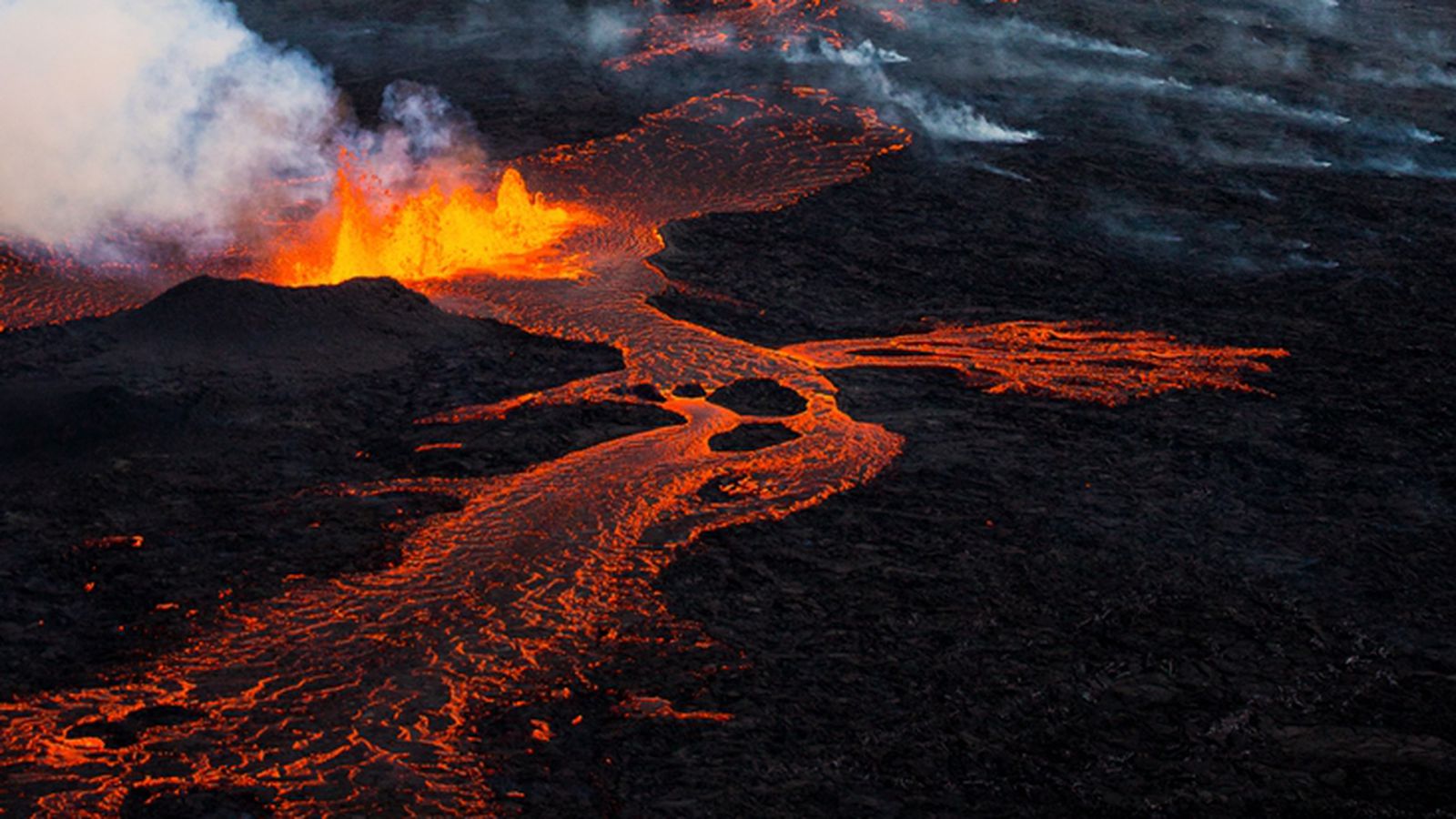 Tugur skjálfta á síðasta sólarhring - Vísir