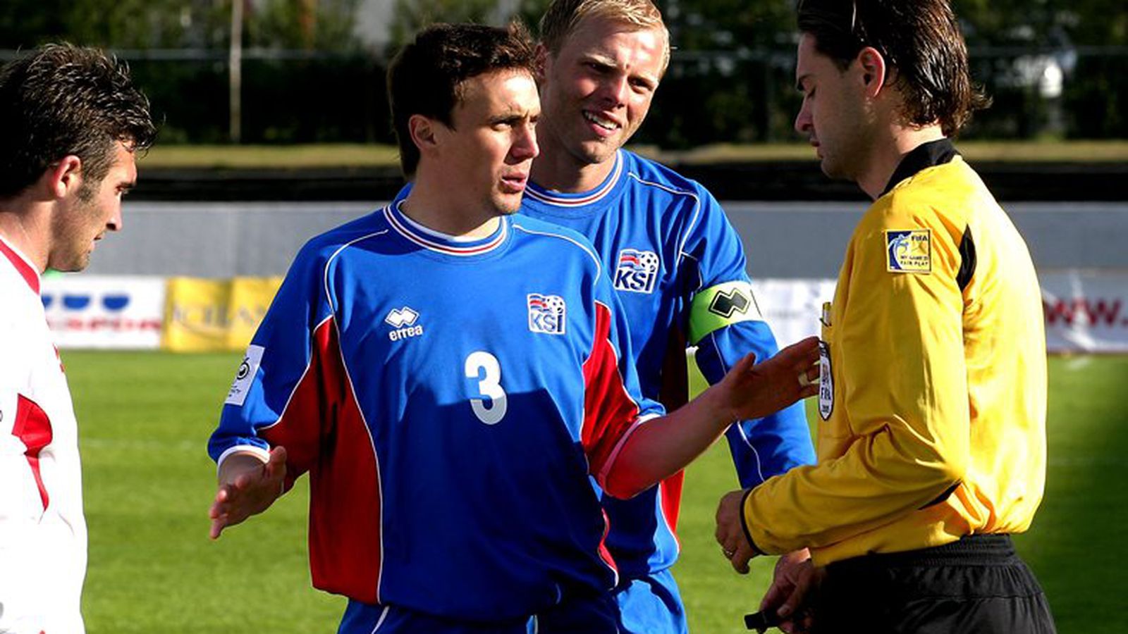 Fær afhent listaverk á landsleiknum gegn Belgum - Vísir