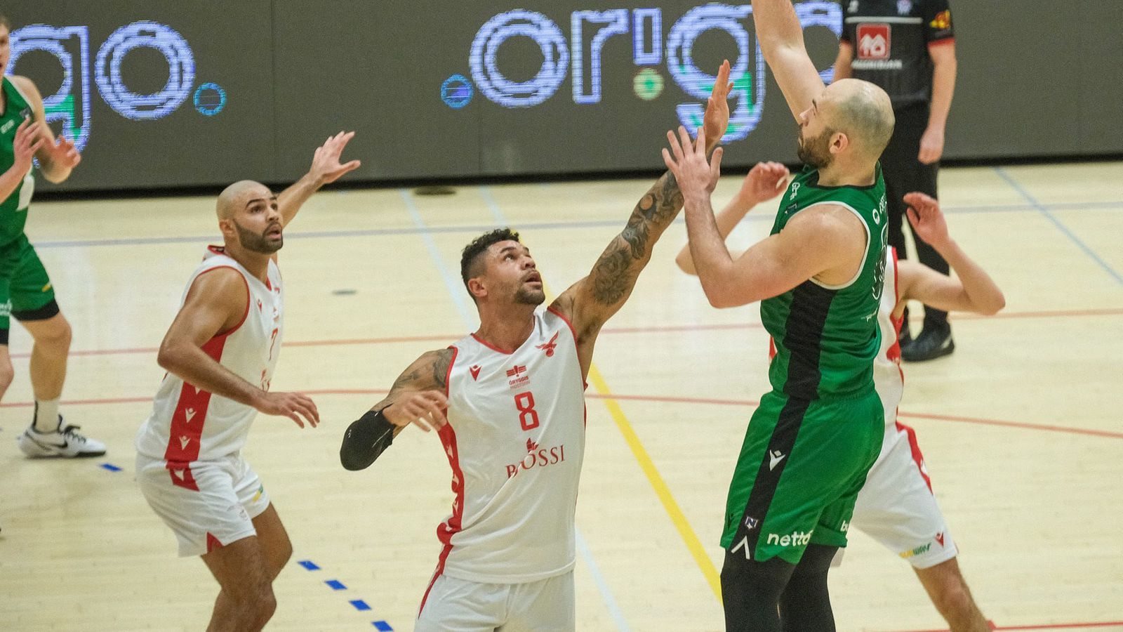 Dag­skráin í dag: Fálkar í Ljónagryfju, Besta deildin og For­múla 1 - Vísir