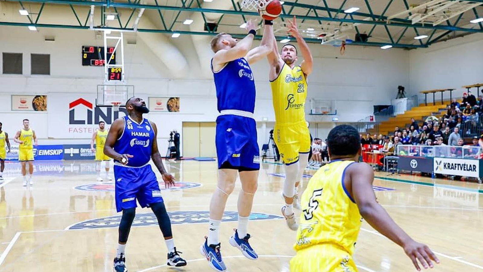 Um­fjöllun, við­töl og myndir: Grinda­­vík - Hamar 100-80 | Tvö­faldur ...