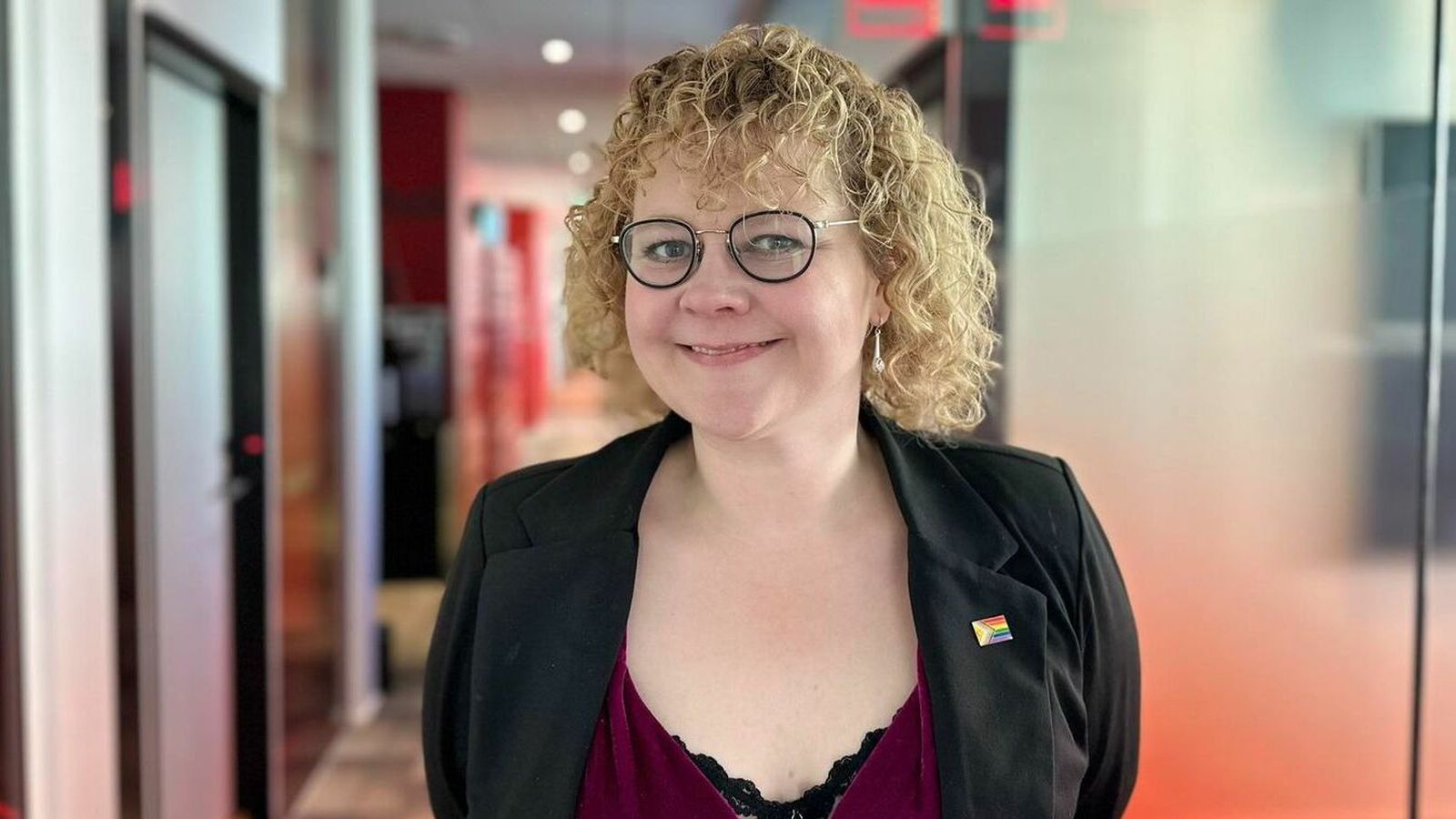 Tuttugu og sex pör „ganga í það óheilaga“ á einu bretti - Vísir