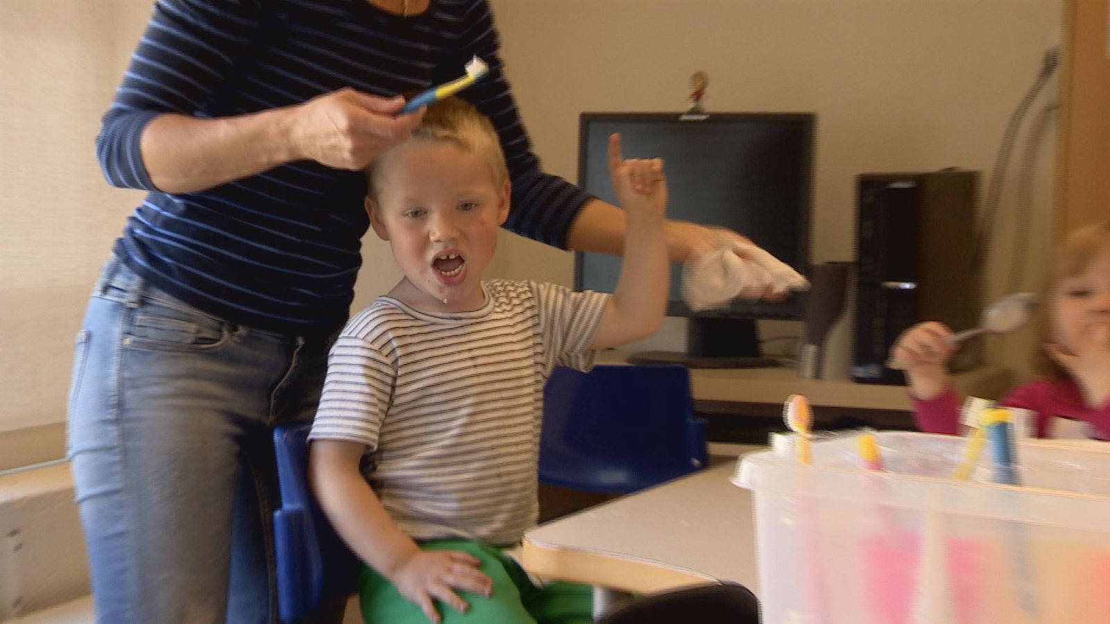 Bursta tennur barna í leikskólanum - Vísir