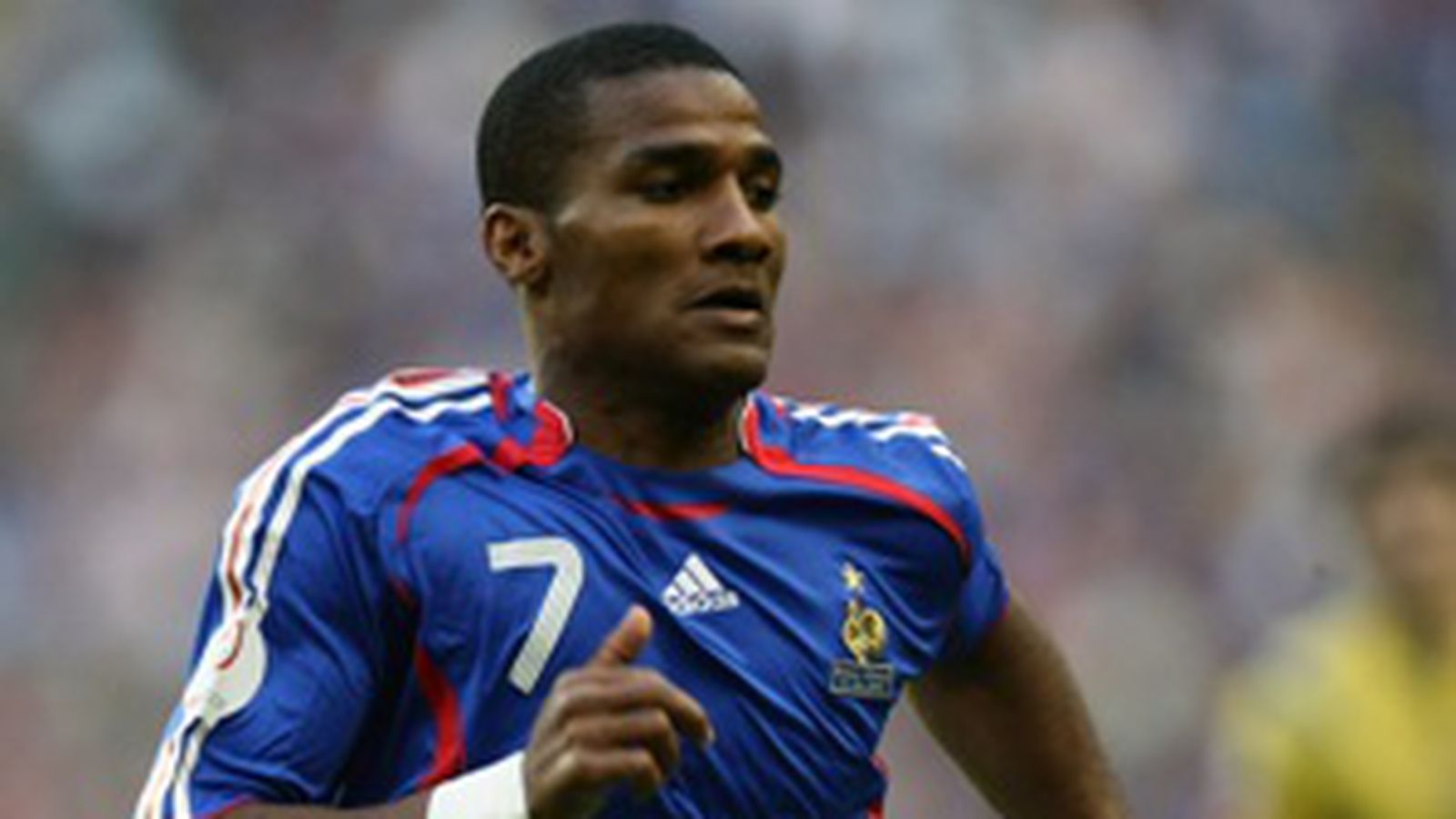 Lyon: Malouda er ekki að fara til Chelsea - Vísir