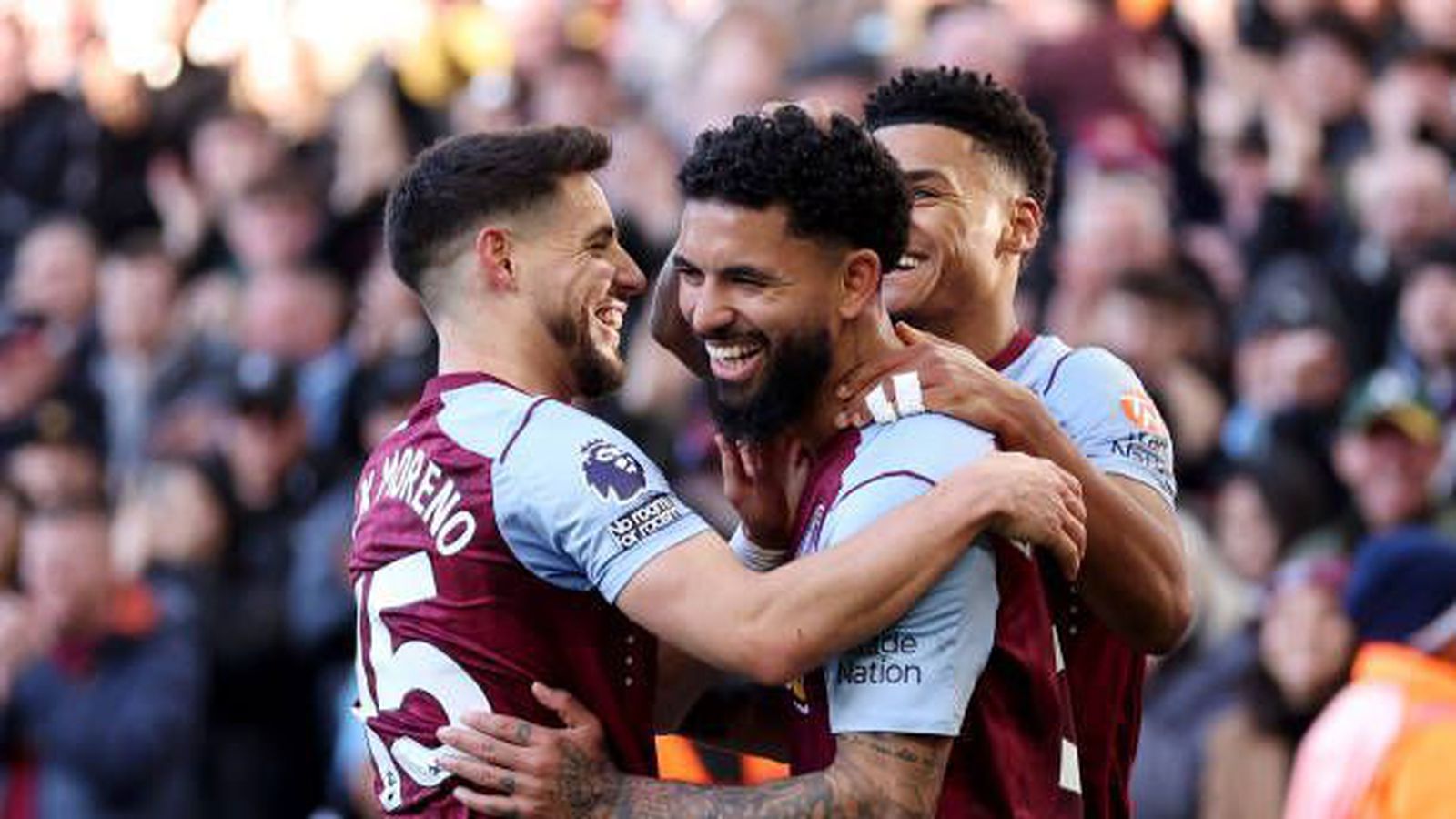 Markaveisla á Villa Park og Brighton bjargaði stigi í uppbótartíma - Vísir