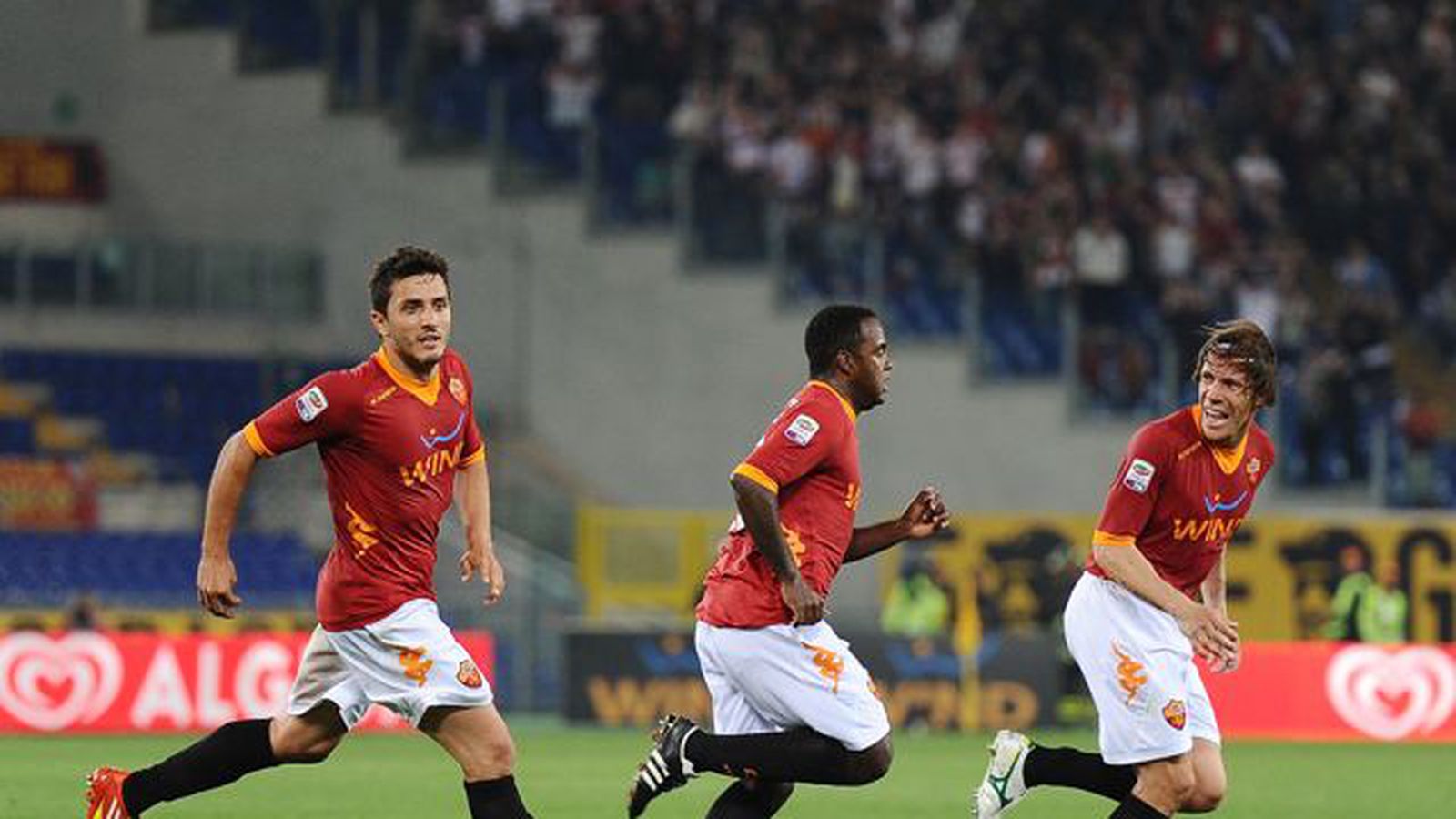 Simplicio tryggði Roma stig gegn Napolí - Vísir