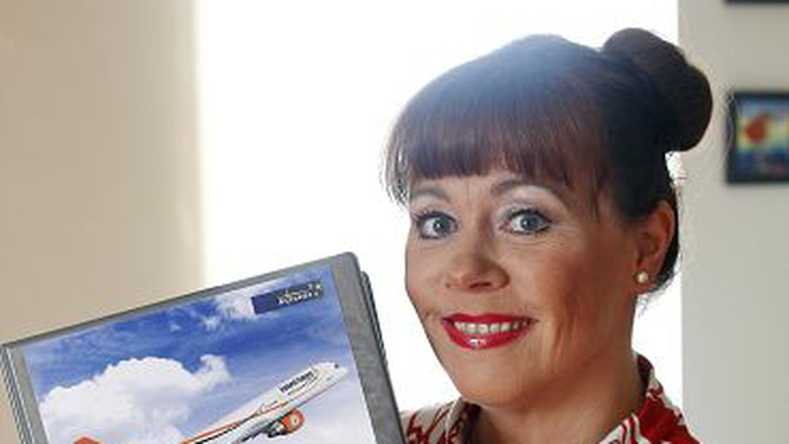 Helga Braga útskrifuð flugfreyja - Vísir