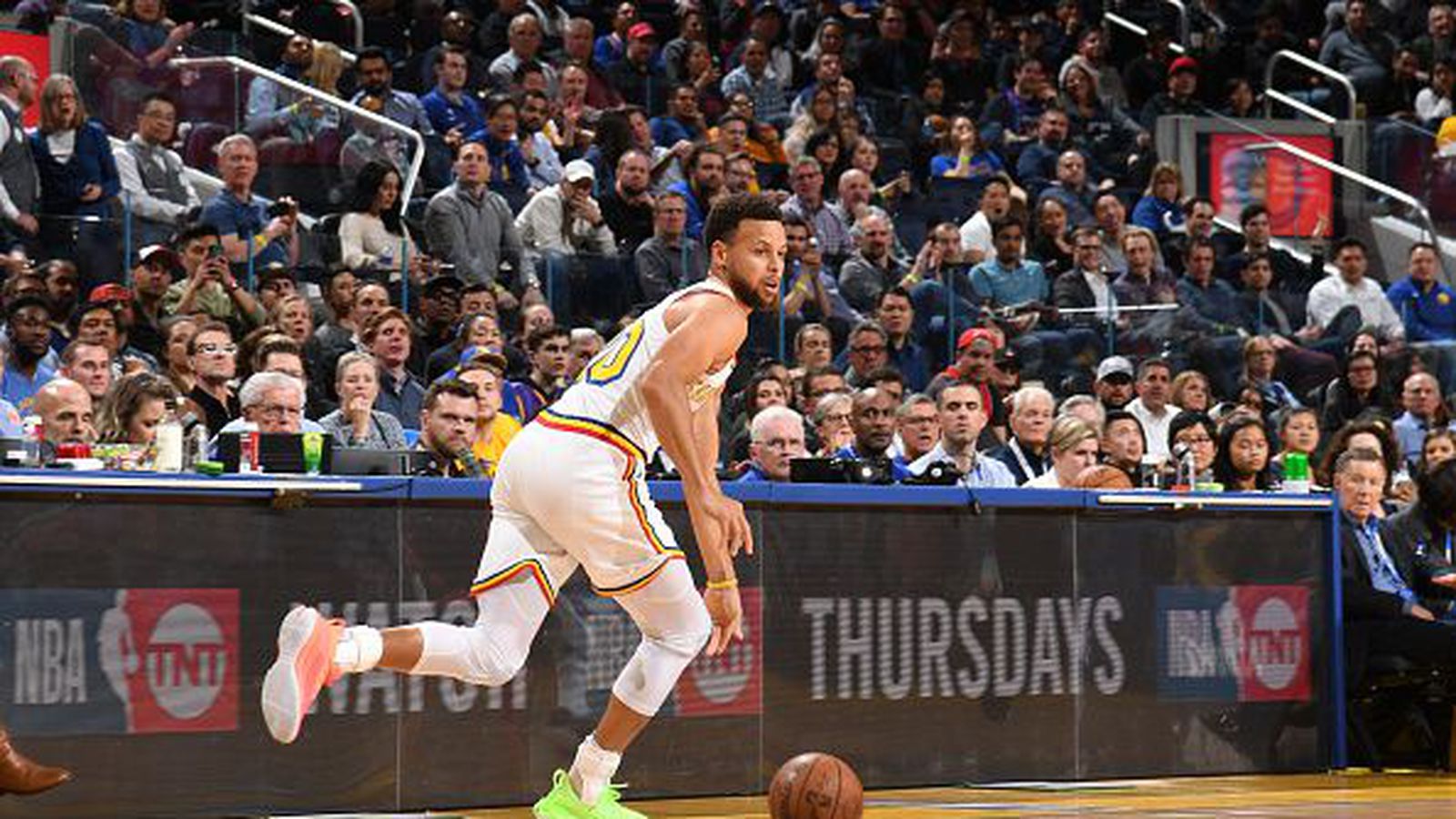 Sam­komu­bann í San Francisco og Warri­ors leikur væntan­lega fyrir ...